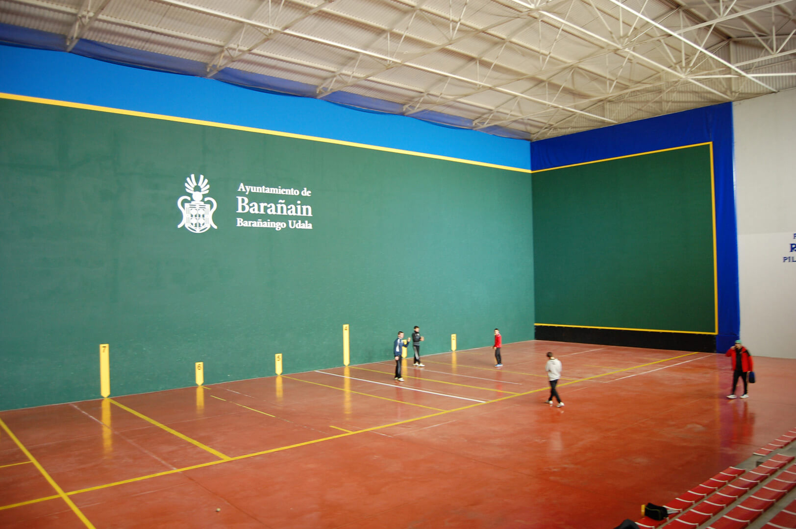 Iluminación deportiva Frontón Retegi - Barañáin - Prilux